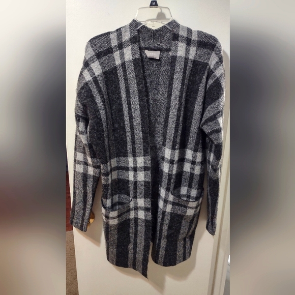 Cyrus | Sweaters | Plaid Sweater Jacket | Poshmark